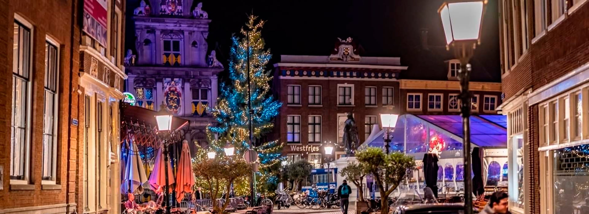 Omring betovert ijsbaan Roode Steen - In Hoorn